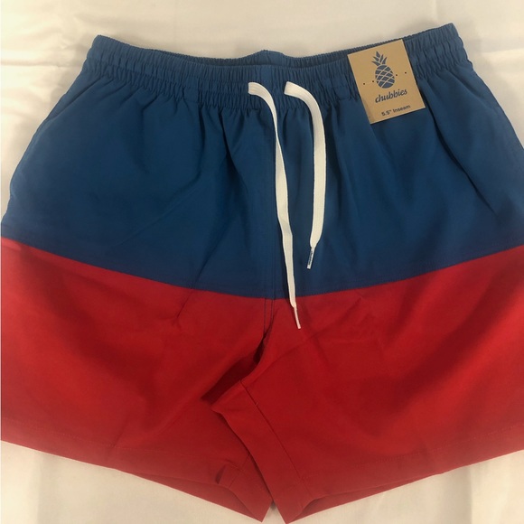 chubbies | Swim | Chubbies The Liberties 55 Swim Shorts Red Blue ...